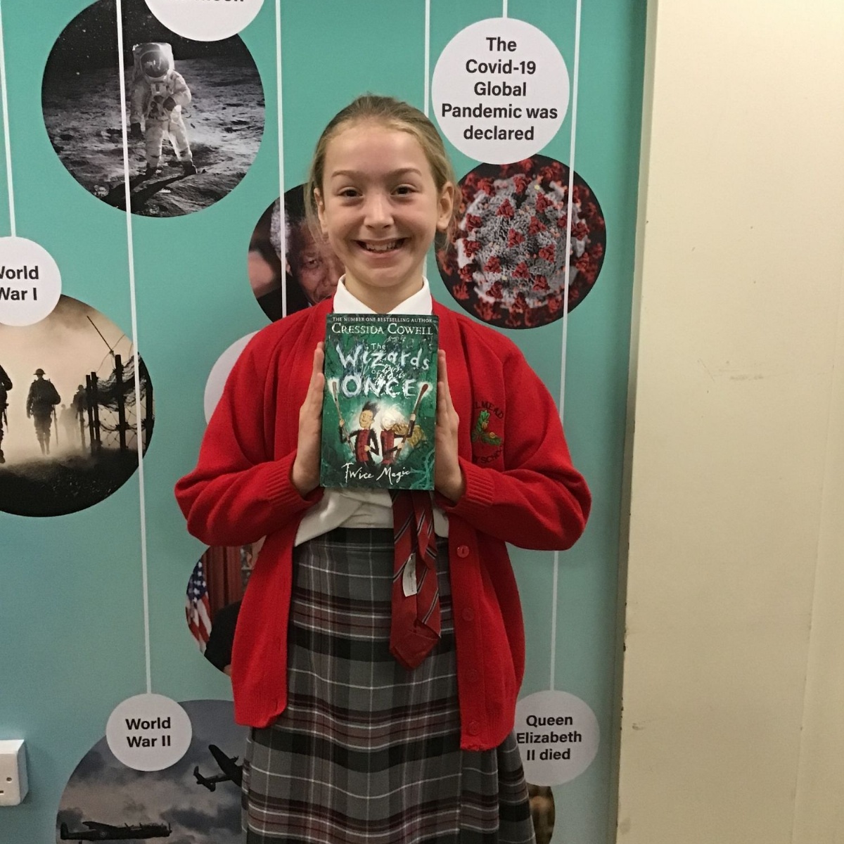 Hillmead Primary School - Reader of the Week